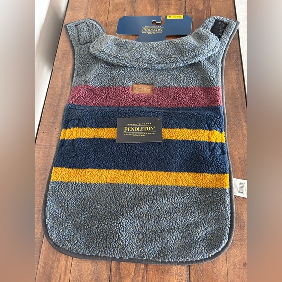 Pottery Barn Pendleton | Dog | Nwot Pottery Barn Pendleton Dog Coat In ...